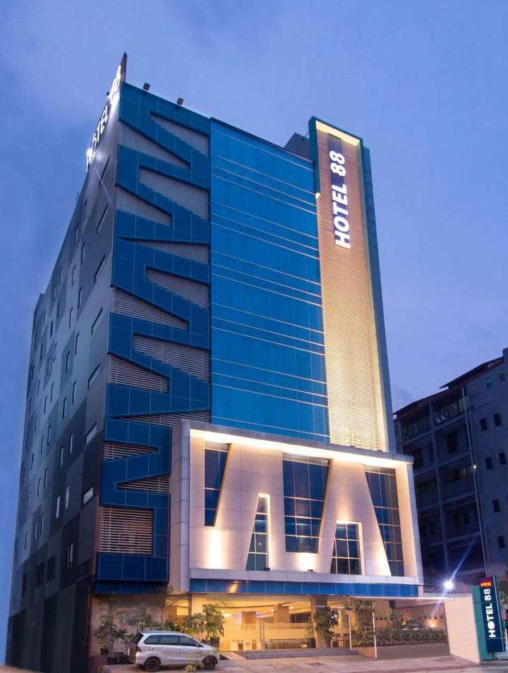 Hotel 88 Mangga Besar 62 - Best Breakfast - Near By Ancol And Government Center - West Jakarta