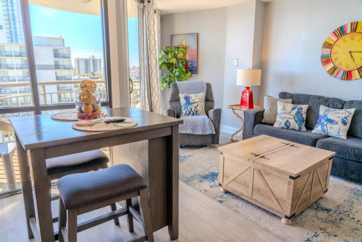 Ocean View Double Suite! Sleeps 4 Meridian Plaza 705 - Conway, SC
