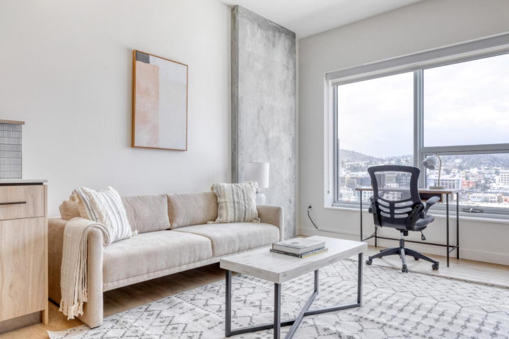 Hollywood 1br W Roof Bbq Nr Shops Bars Lax-721 - Burbank, CA