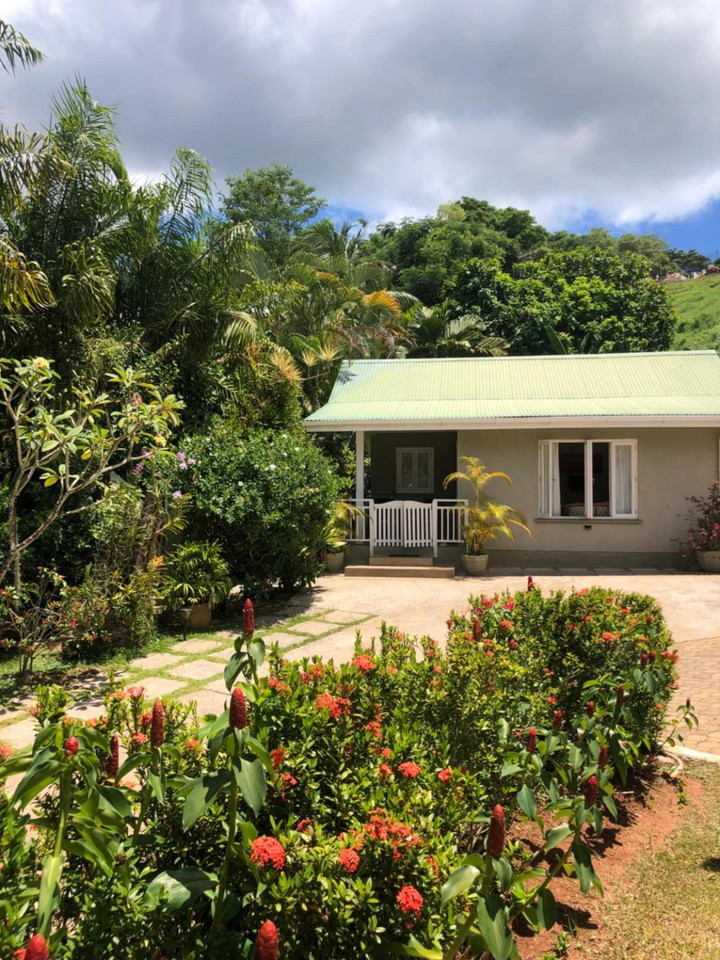 Sunbird Bungalow - Seychelles