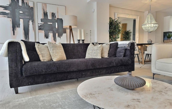 Experience Luxury In This Stunning Three-bedroom Modern Townhouse Frontline To The San Roque Golf - San Roque