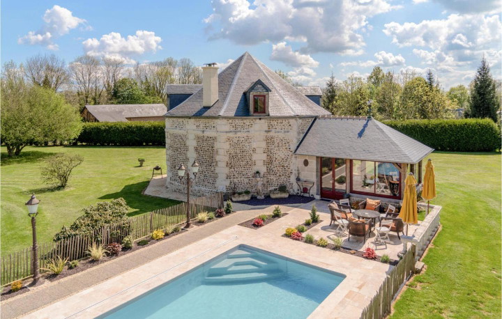 Cozy Home In Morainville Jouvaux - Normandië