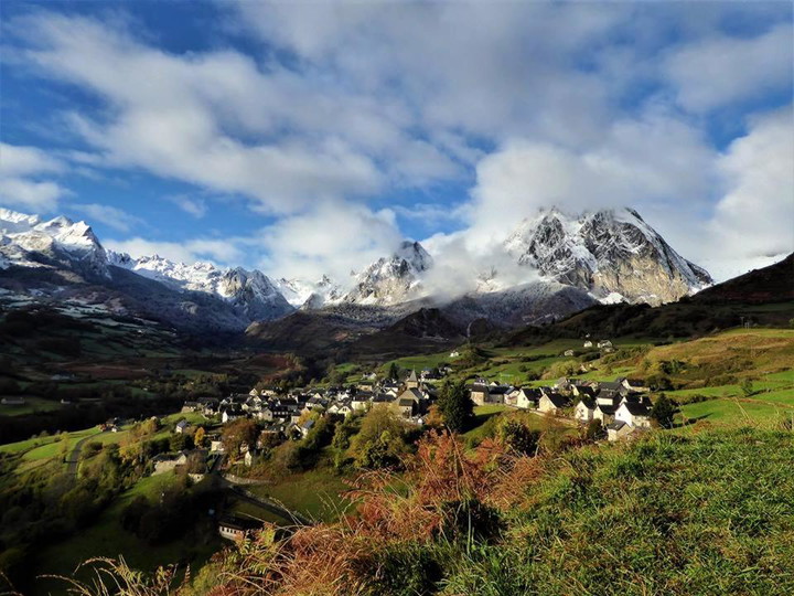 Grand Gite à La Montagne Lescun 64, Vallée D'aspe , Location A La Semaine - Vallée d'Aspe