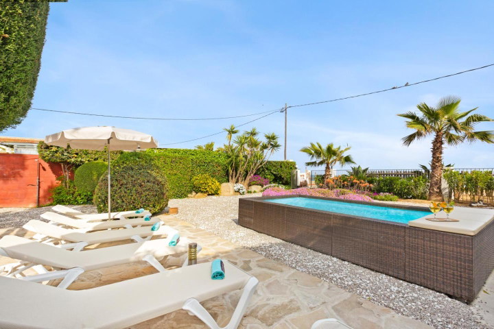 Villa Erika Beach House - Pineda de Mar