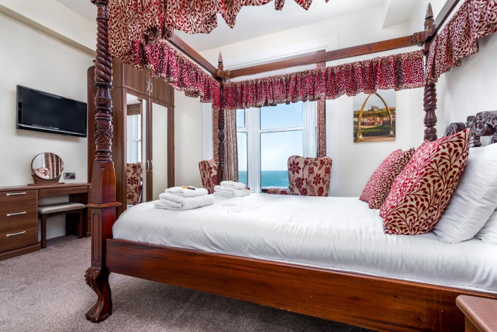 Riviera Guesthouse - Robin Hood's Bay