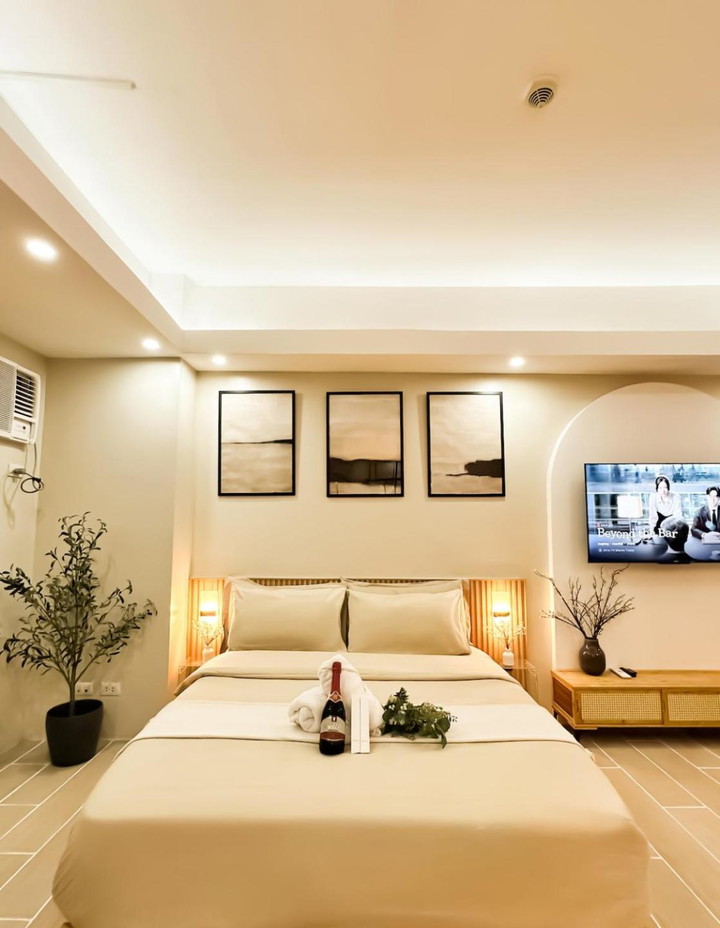 Exquisite Japandi 2 & Mediterranean Breeze At Venice W Grand Canal View! - Taytay