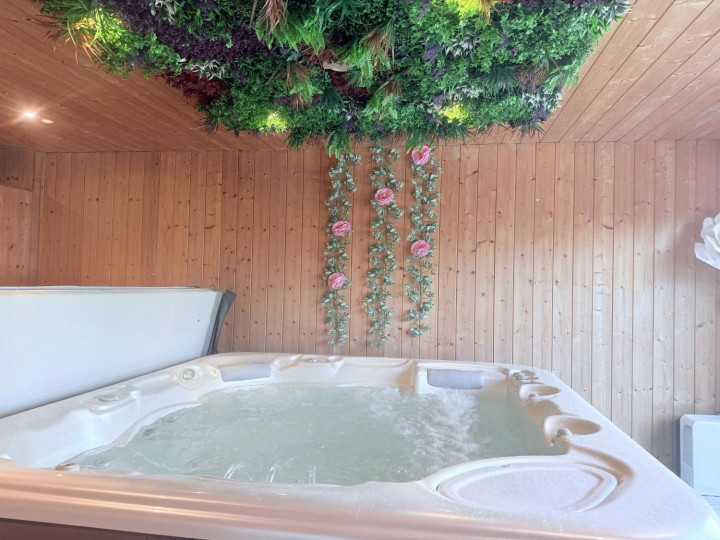Domaine De Stella Nature&spa - Great Britain