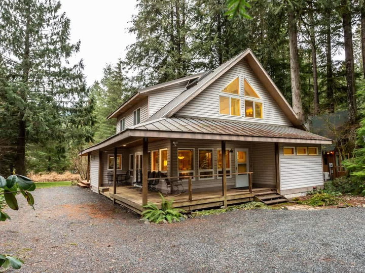 Naturbyn Retreat - Glacier, WA