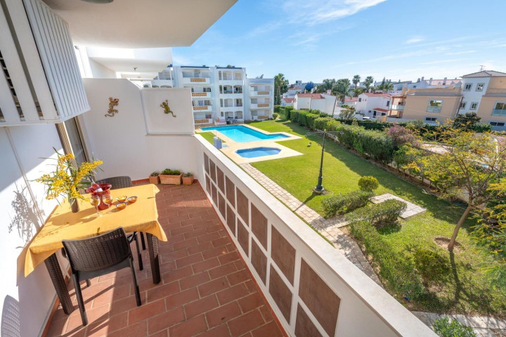 Algarsun - Idealy Situated Holiday Apartment With All Modern Comfort - Albufeira
