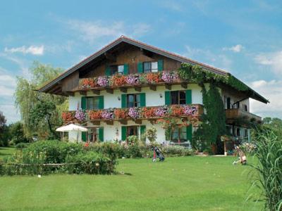 Gästehaus Bauer Am Golfplatz - Prien am Chiemsee
