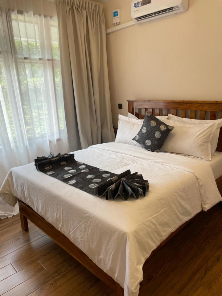 Peak Park Hotel - 坦尚尼亞