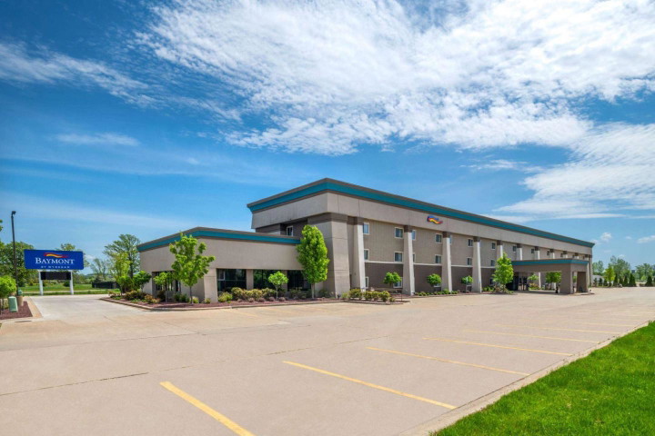 Baymont By Wyndham Mt. Pleasant - Michigan