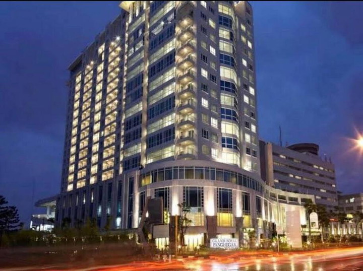 Two Bedroom Apartment At El Royale Hotel - Bandung