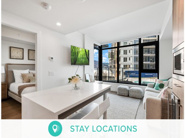 Aqua Corner Unit W Balcony And Amazing View #614 - ケロウナ