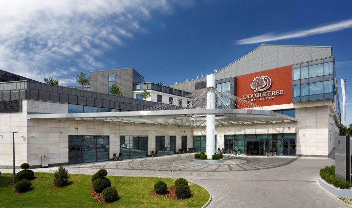 Doubletree By Hilton Hotel & Conference Centre Warsaw - Varsó