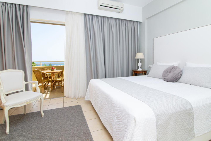 Villa Mare Monte Aparthotel - Crete