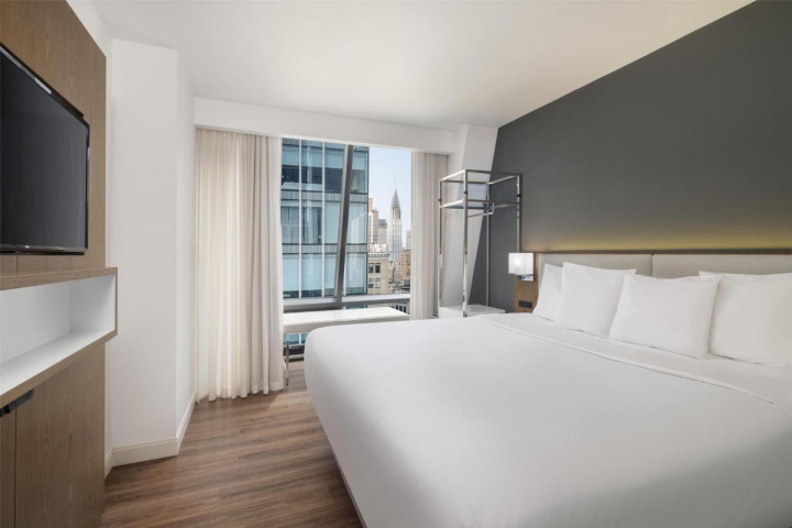 Best Western Premier Empire State Hotel - Union City, NJ