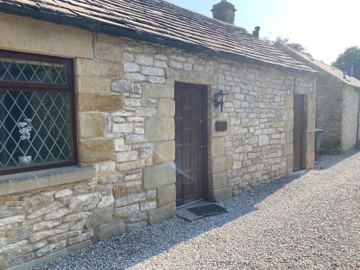 Peveril Cottage - キャッストン