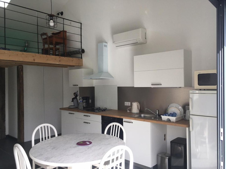 Maisonnette Climatisé Avec Terrasse Et Jardin - Machecoul