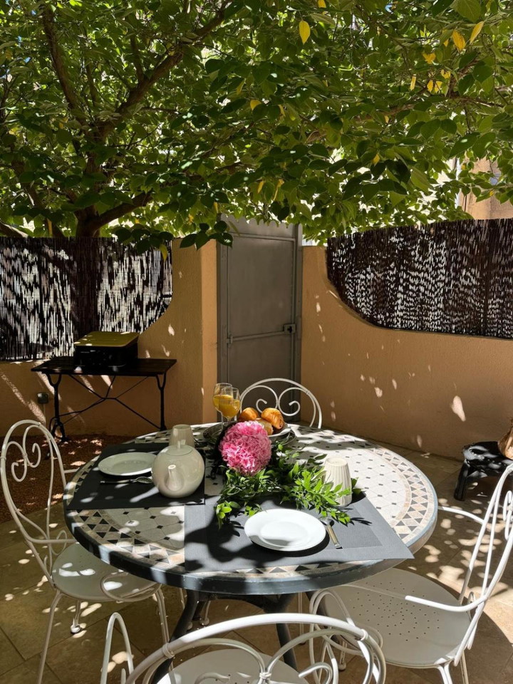 Maison Jasmin In The City Center With Parking Space And Terrace - Cavaillon