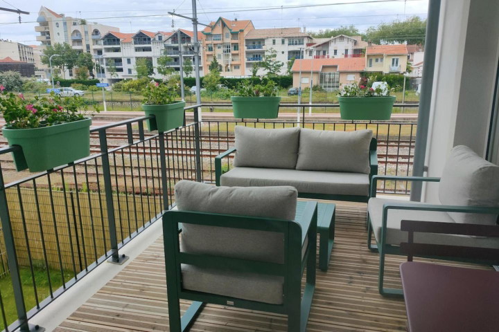 Cozy Renovated Apartment Behind Arcachon Station - Arcachon