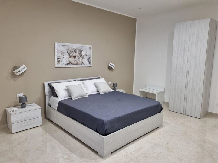 Astra Guest House - Taranto