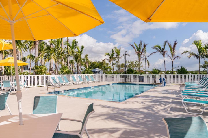 Sugarloaf Key Rv Resort & Cottages - Caribbean