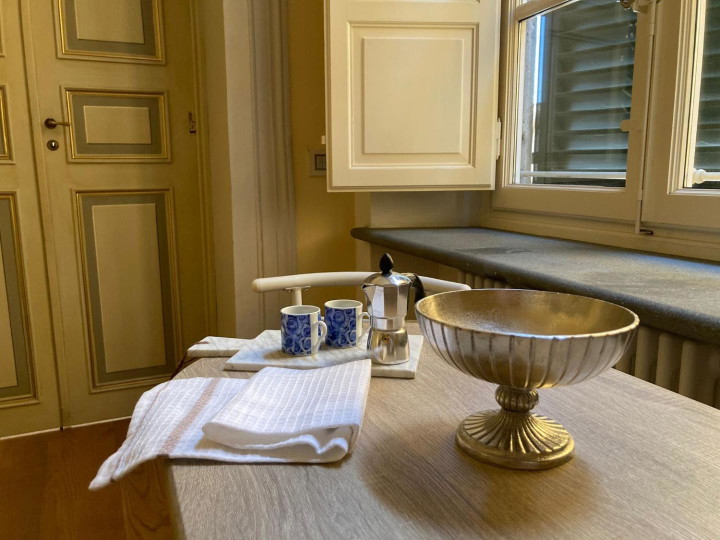 Puccini's Home, Elegant Apartment In Piazza Puccini - Lucca