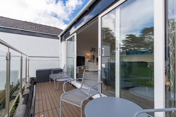 25 Coedrath Park - Sea Views From Balcony, Short Walk To Beach, Parking - Saundersfoot