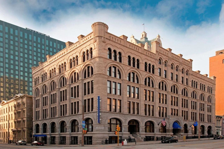 Hilton Garden Inn Milwaukee Downtown - Milwaukee