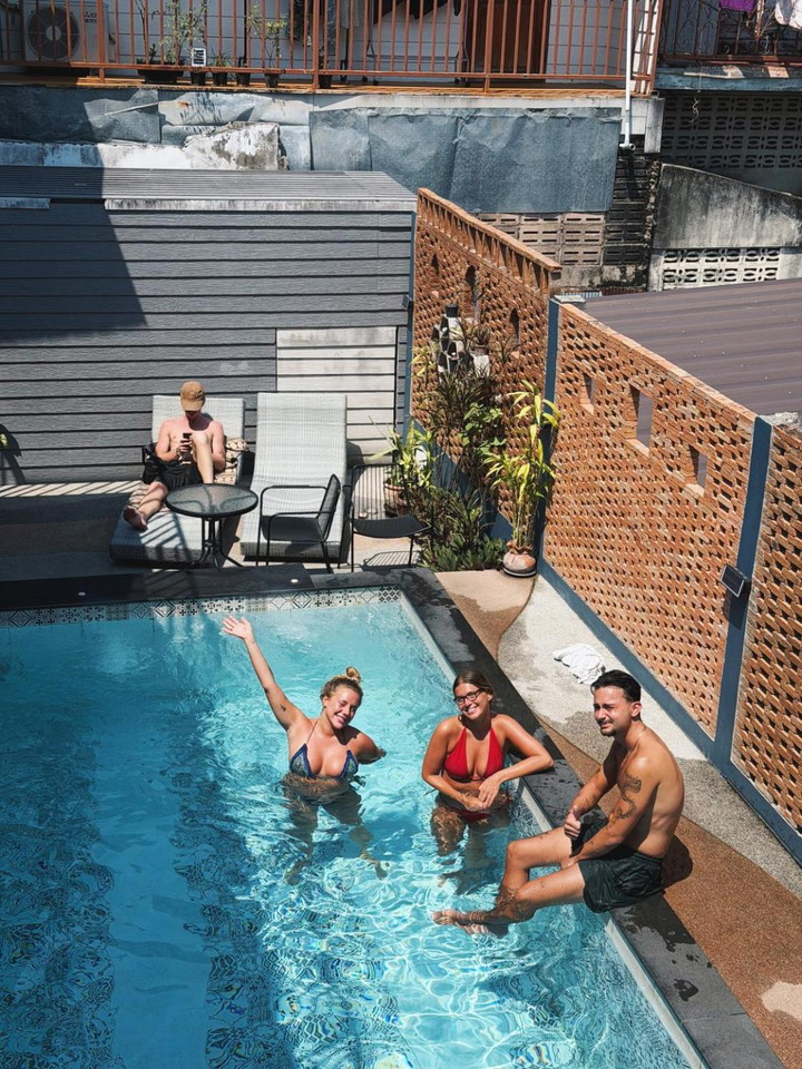 Deva Hostel & Relax Pool - Chiang Mai