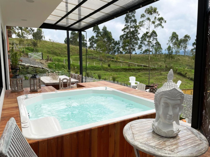 Aguas Claras Luxury Hospedaje - Filandia