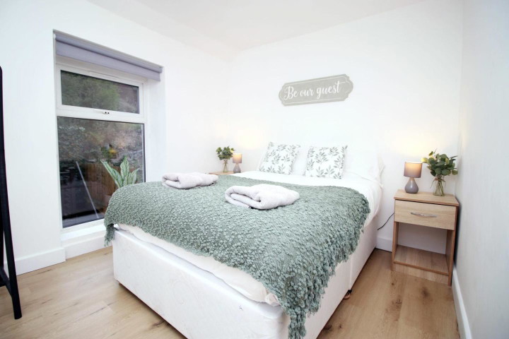 Alma Cottage Lovely House In The Rhondda Valley By Stae-homes - South Wales
