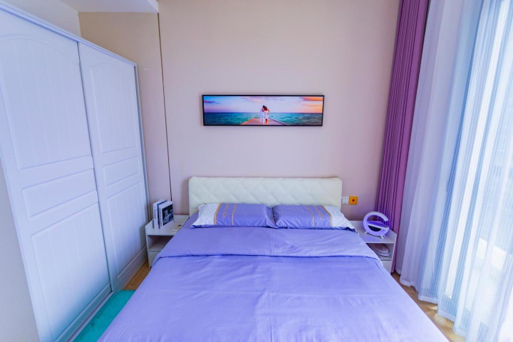 - Parent Child Travel - Phoenix Airport - Sanya Railway Station - Sanya Bay - West Island - Luhuitou - Dadonghai - No-1 Harbor City - Sea Travel Duty Free City - Liberation Road Pedestrian Street - Sanya