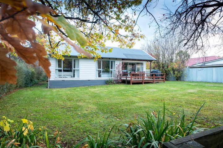 12 Leamington Street - West Coast