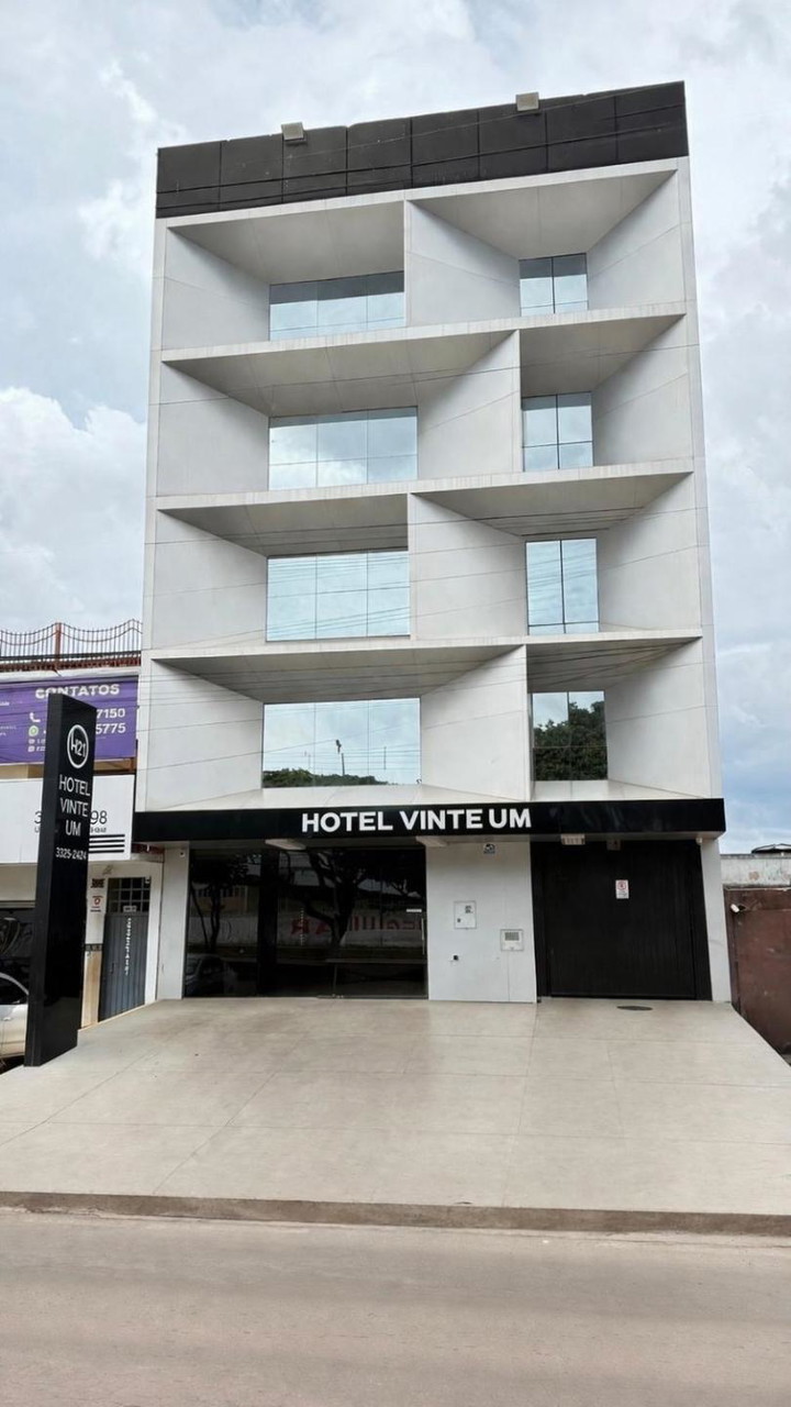 Hotel Vinte Um - Brasília