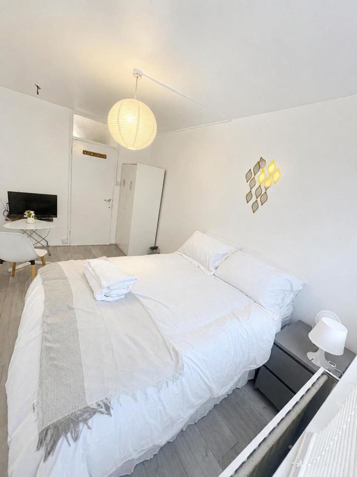 Large And Cosy Rooms In London Se15 - Bromley
