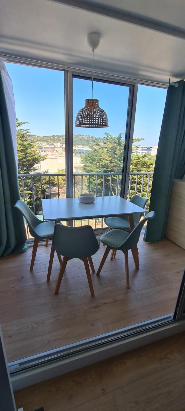 Joli Studio Vue Mont Saint Clair, Parking, Ménage Et Linge De Lit Inclus - Sète