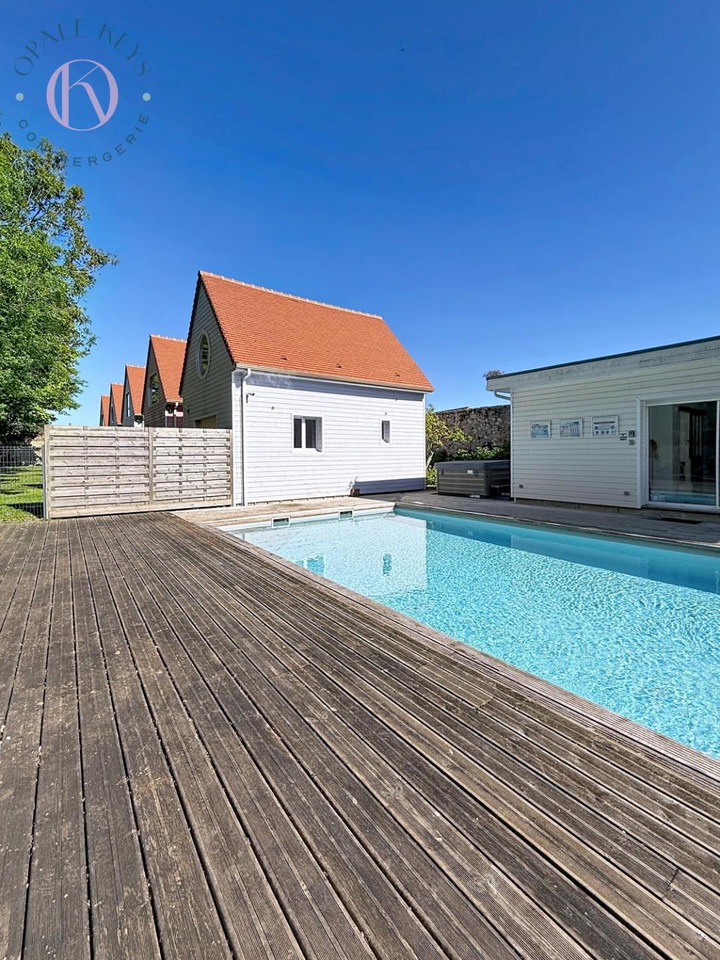 Les 5 Lodges Du Château - Piscine & Jacuzzi - Boulogne-sur-Mer