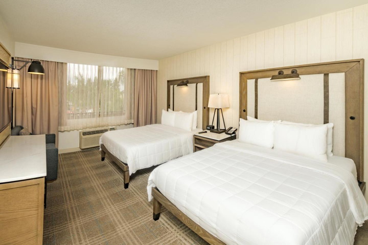 Knott's Hotel - Garden Grove, CA