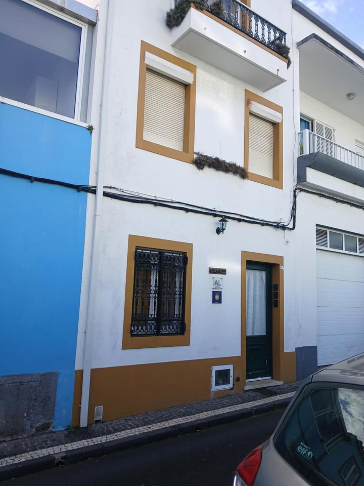 City's Heart Guesthouse - Azores