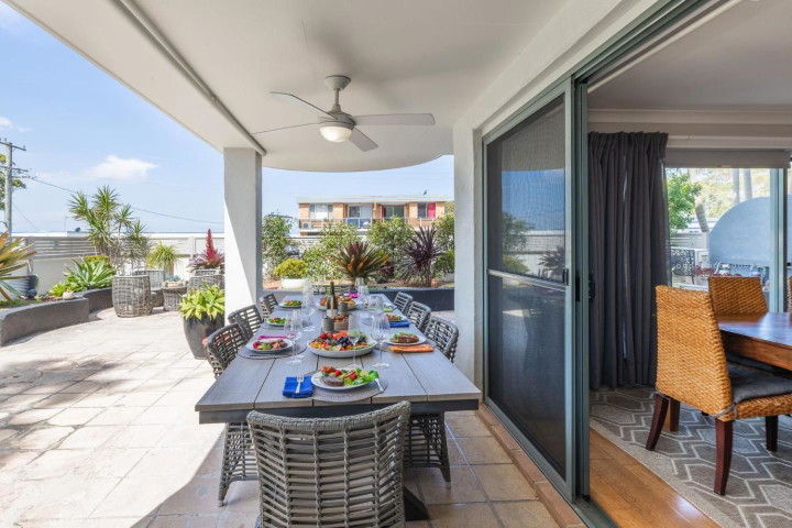 Peninsula Waters 1 Aircon Pool And Massive Outdoor Area - Salamander Bay