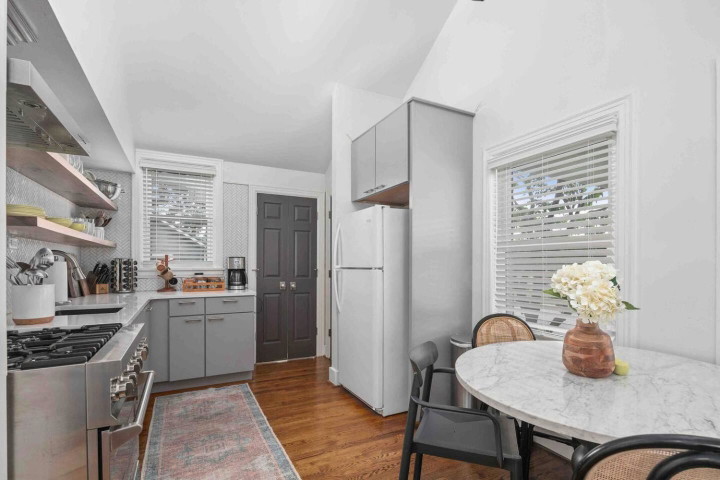 Parkview Cottage | Walkable To Food, Shops, Pool - Lexington, KY