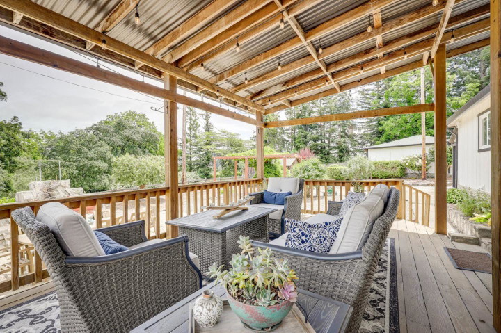 Sonoma County Vacation Rental W/ Vineyard Views! - Bodega Bay, CA