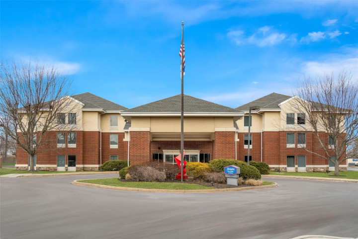 Hampton Inn & Suites Newtown - Bensalem, PA