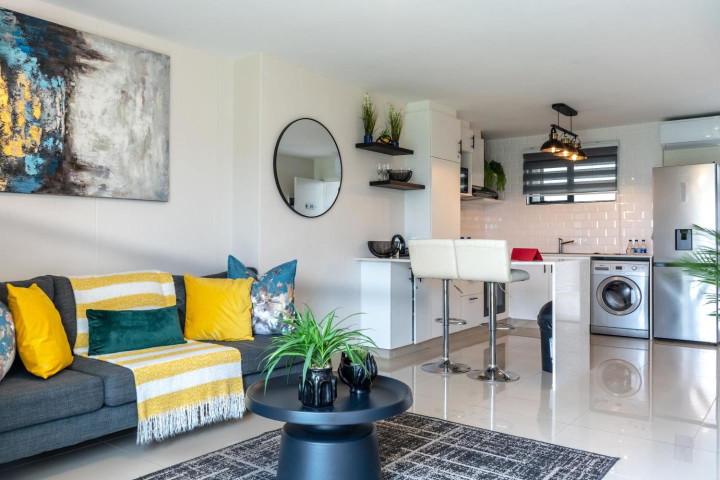 Naledi Holiday Apartment - Mount Edgecombe