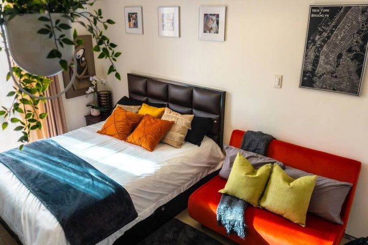 Luxury Resort Condo In Pasig Fastwifipoolsmartlock - Angono