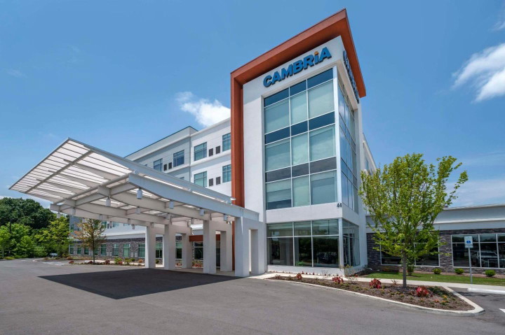 Cambria Hotel Nashville Airport - 