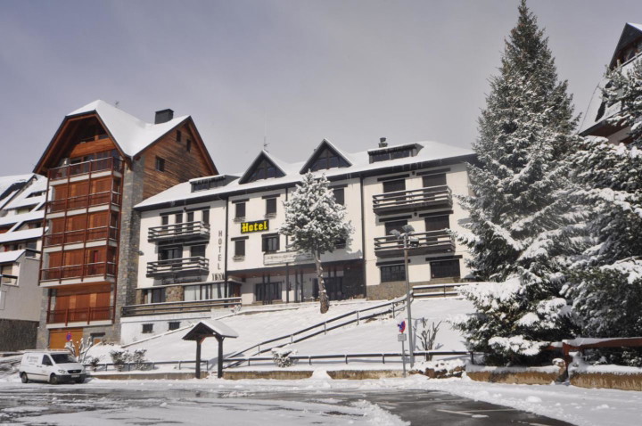 Hotel Tirol - Sallent de Gállego