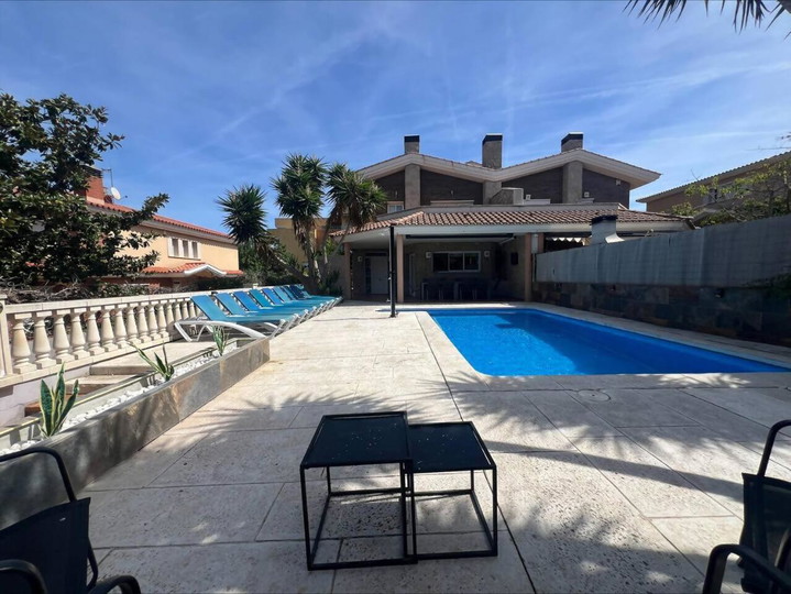 Villa Castelló Salou (Cerca Port Aventura) - La Pineda